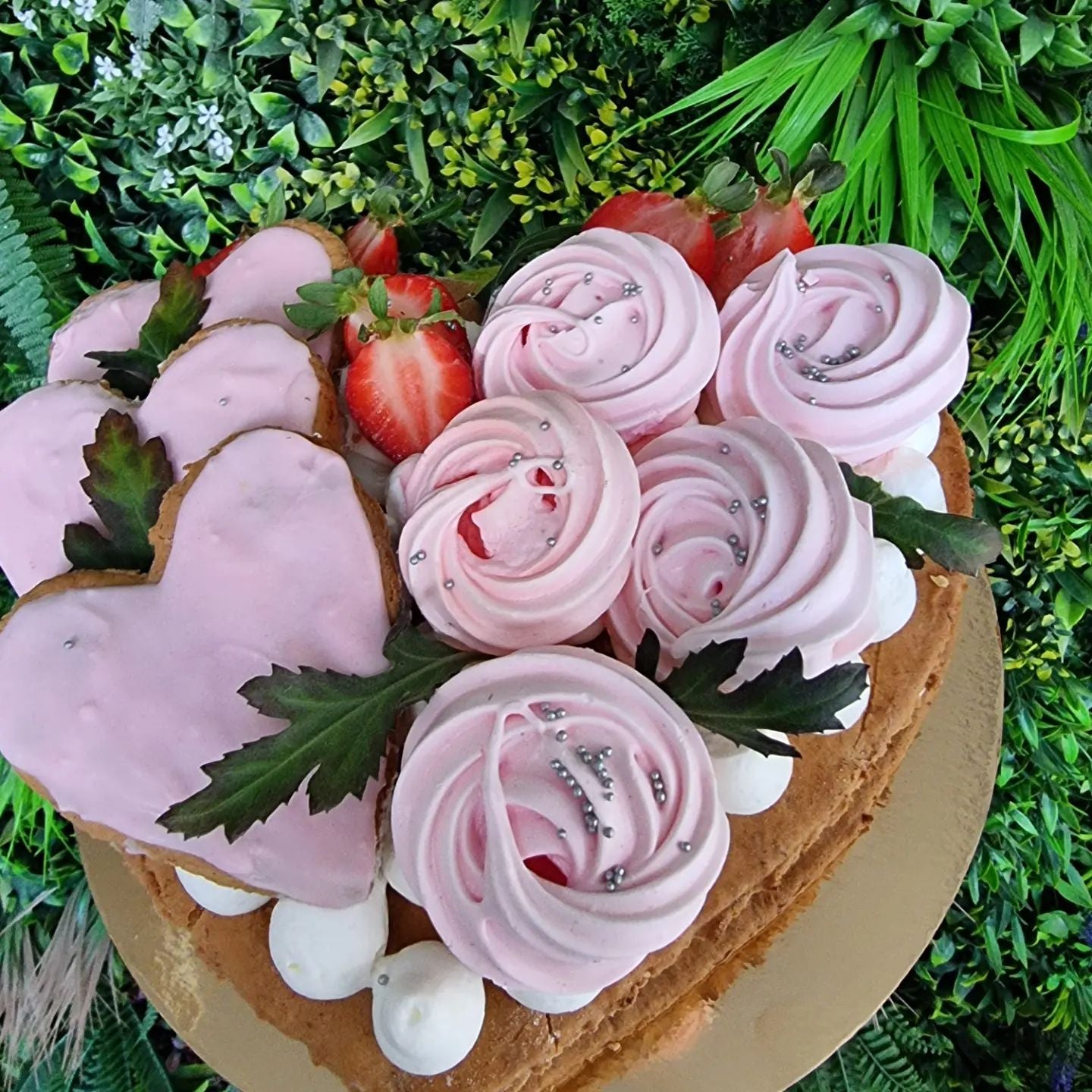 SEND A CAKE – sweet home